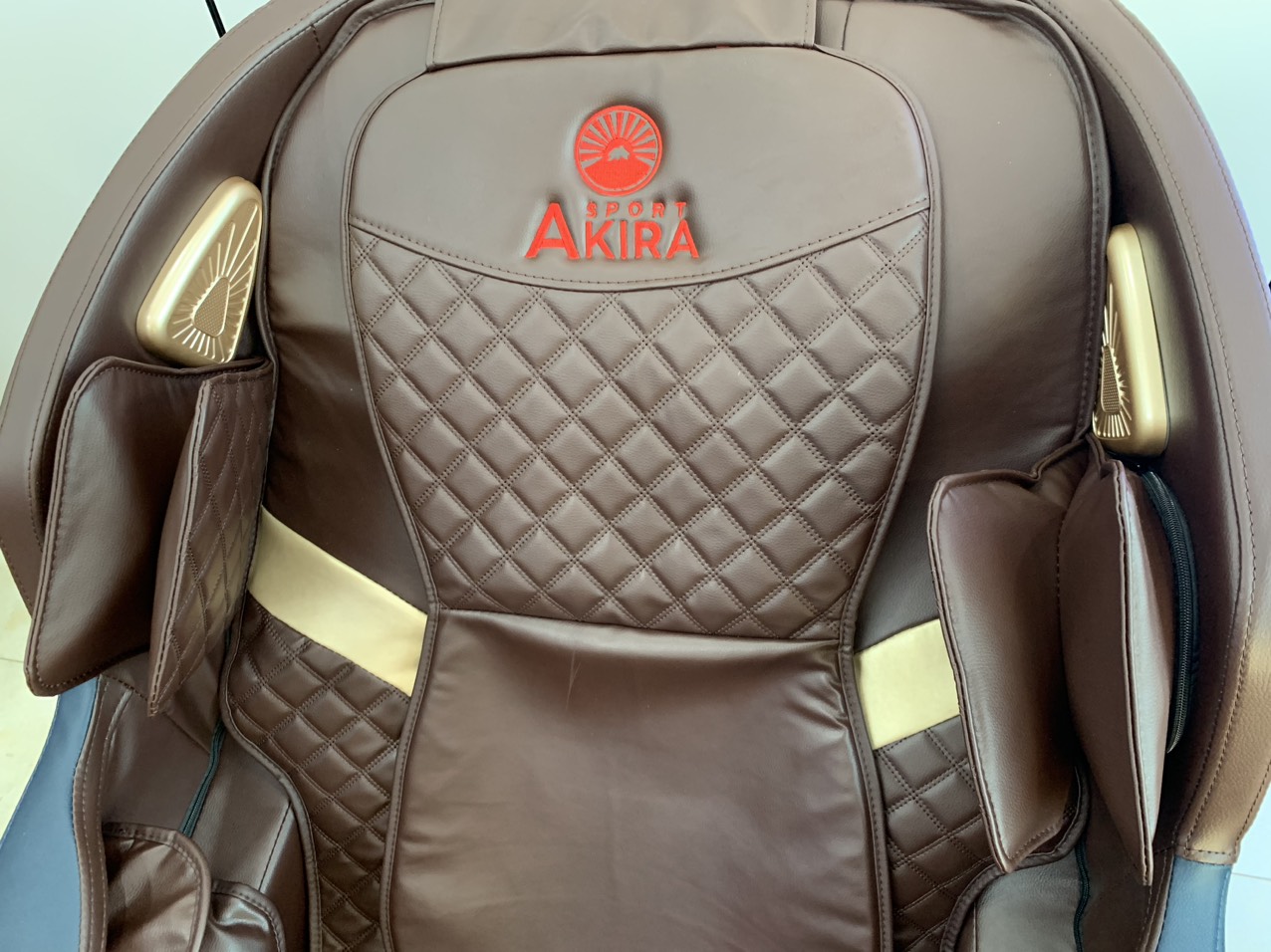 GHẾ MASSAGE AKIRASPORT MAX – D11 – Akira